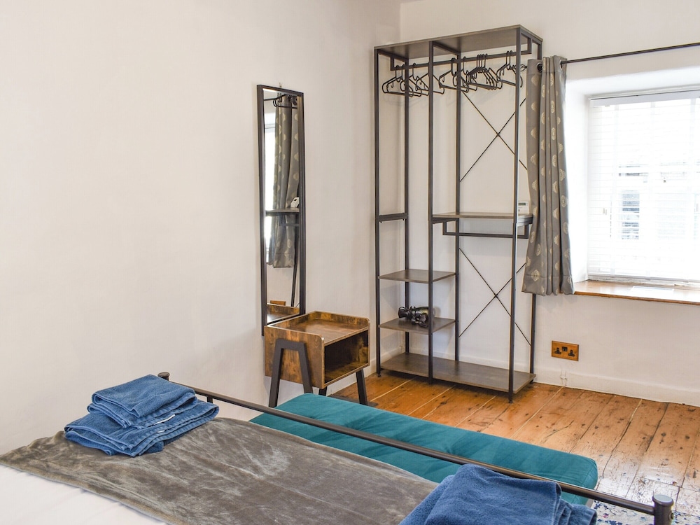 A Traditional, Homely Welsh Cottage, With Cosy Wood Burner And Lots Of Character. - Harlech