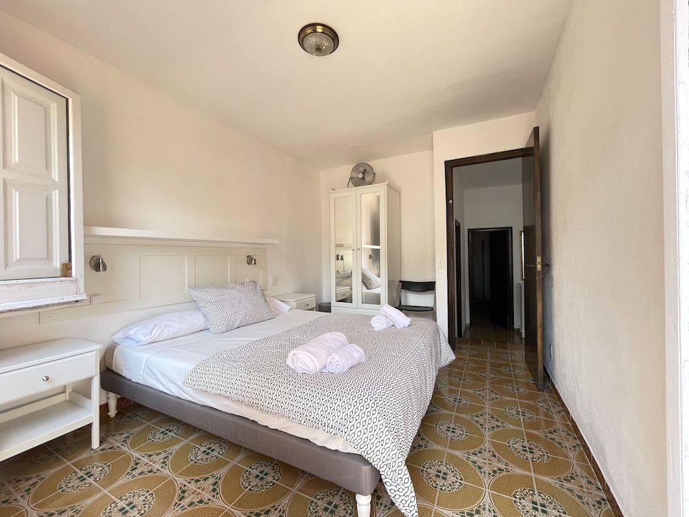 IMPALS House with private garden - Pals | Vrbo