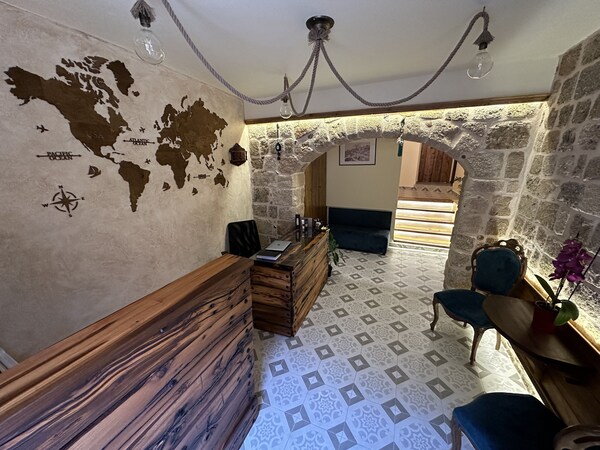 Midgard Suites - Medieval Town - Rodas