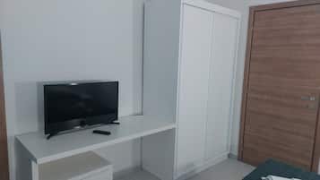 Quarto Individual Económico | Secretária, Wi-fi grátis