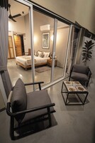 Quarto casal luxo | Edredons de pluma, camas com colchões de espuma com sistema de memória