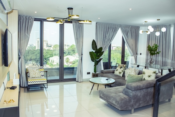 Penthouse Exclusiva | Sala de estar | Televisor