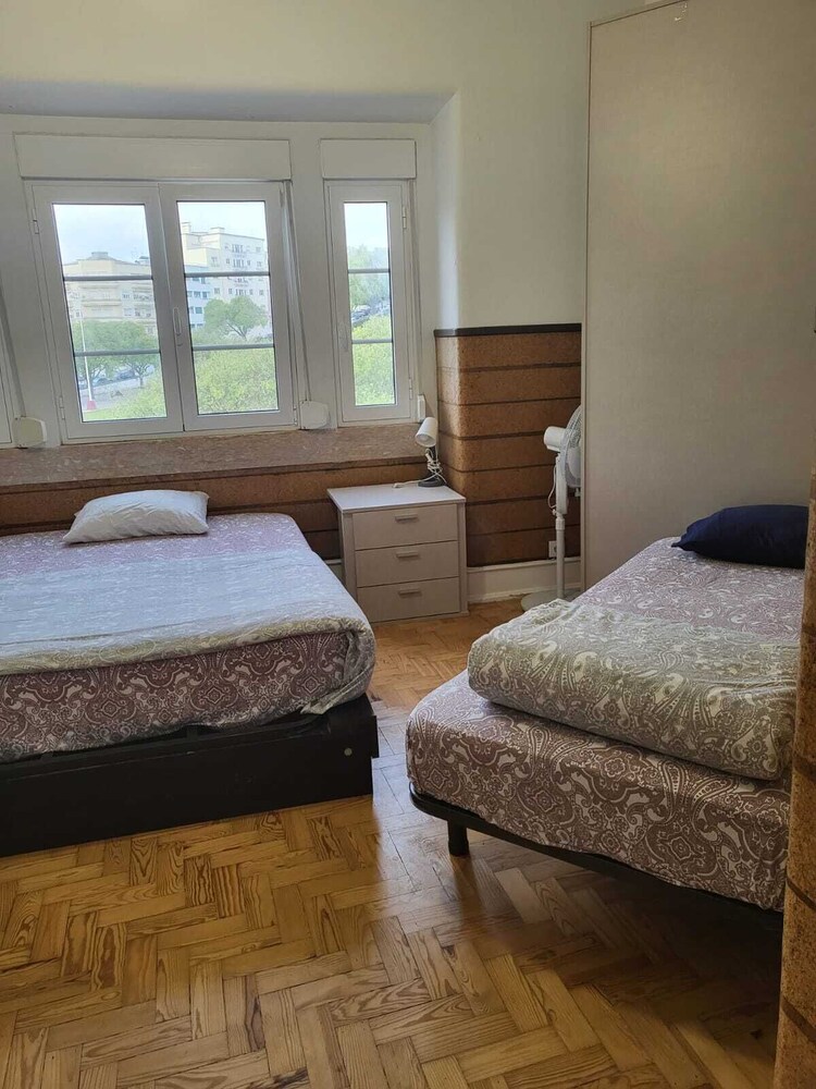 Rainbow guest house - Lisbon District | Vrbo
