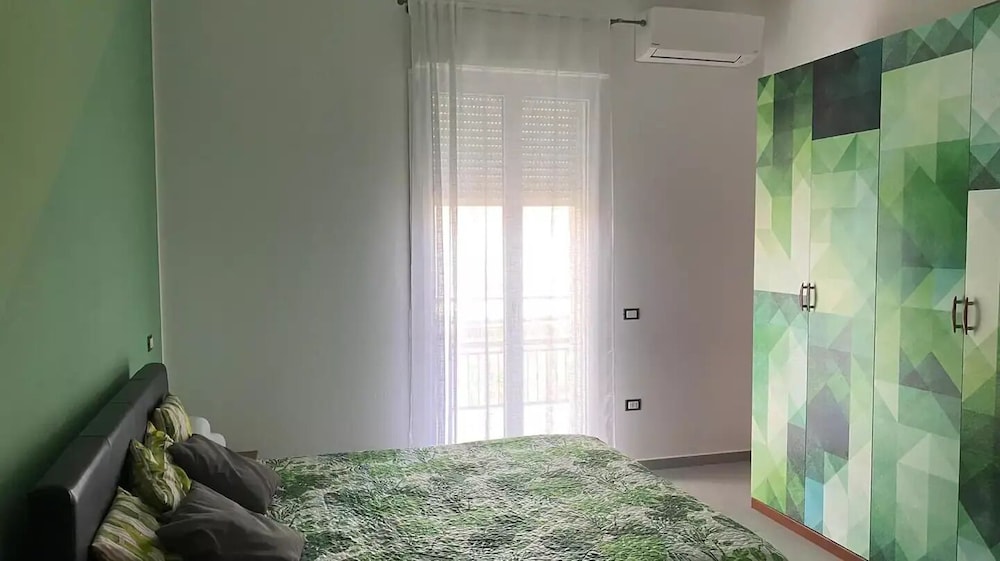Renovated Apartment, Mountain View, 5 Min From The Beach! - Palermo Airport (PMO)