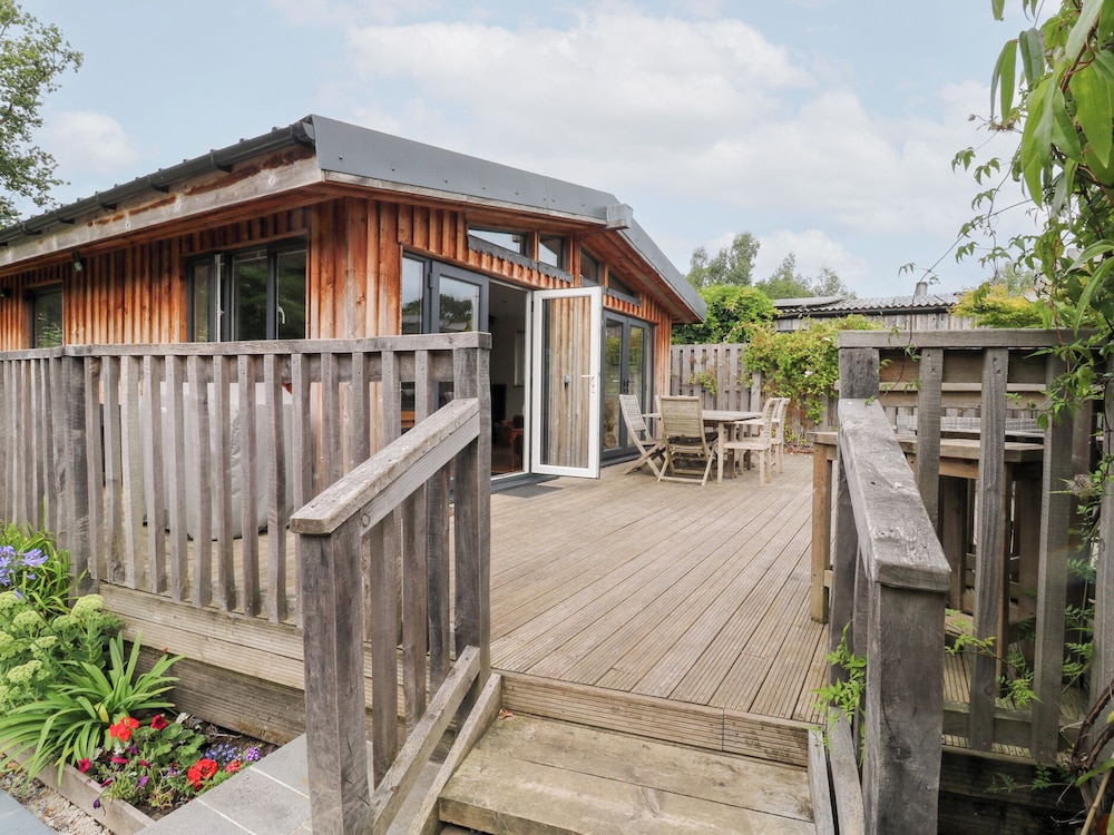 Gloccamaura - Newton Abbot