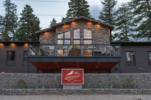 Grand Cloudcroft Hotel - Cloudcroft, NM