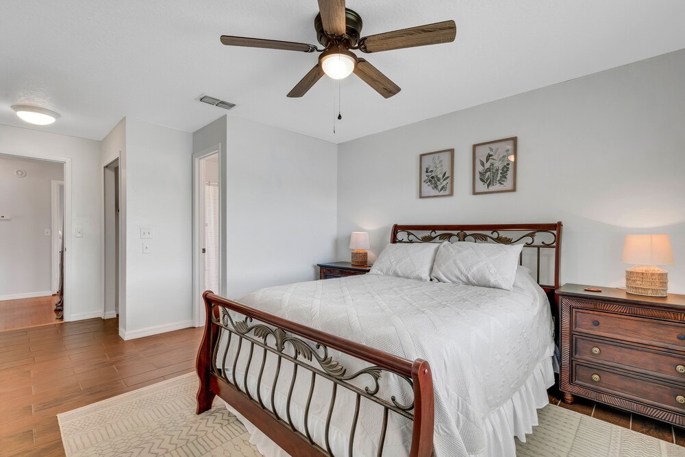 Cozy lake house retreat in the heart of Lakeland - Lakeland | Vrbo