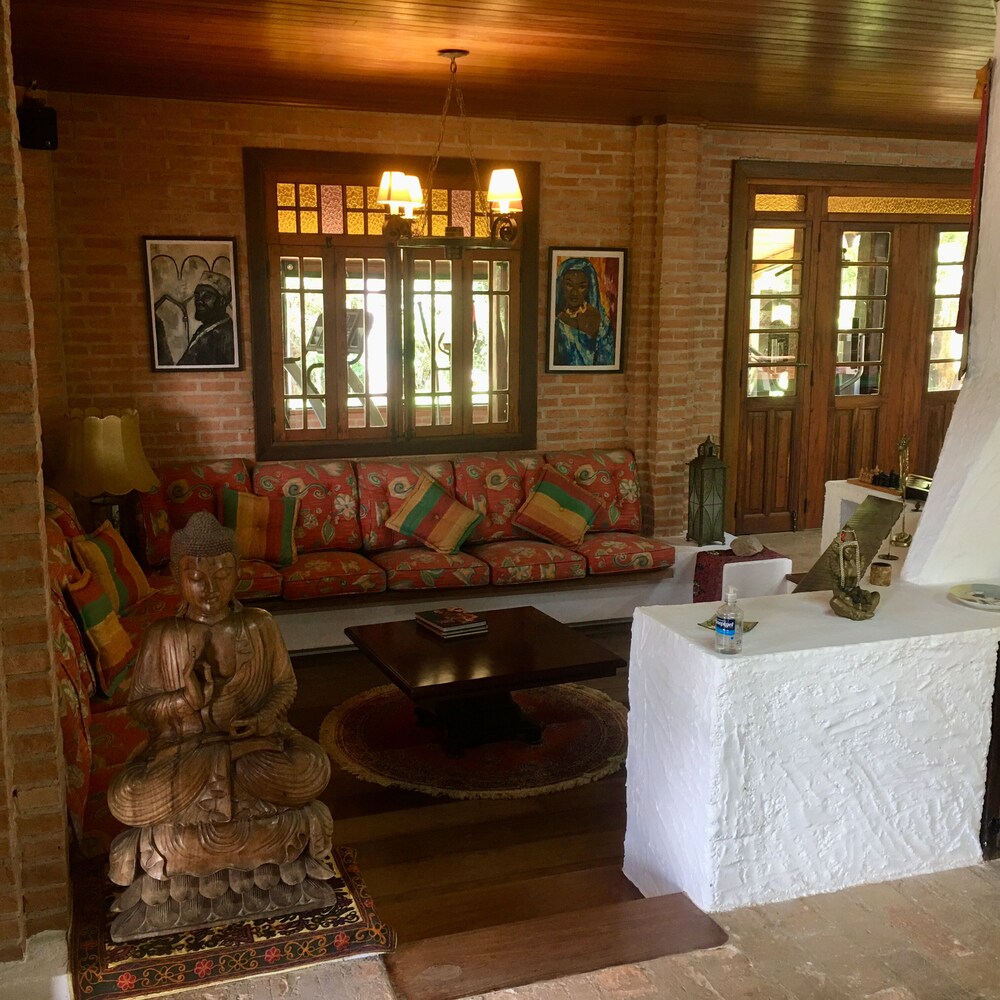 Sunrock Farm. Charm, beauty, and captivating comfort. Total security ...