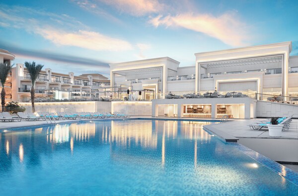 The V Luxury Resort Sahl Hasheesh - Hurghada