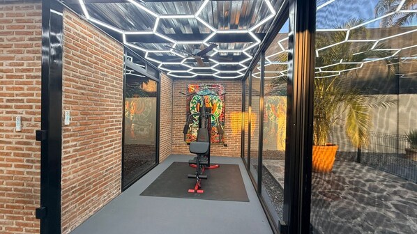 Casa, 1 quarto, para fumantes, sacada | Sala de fitness