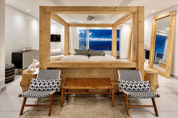 Yolo Spaces – The White House Boutique Villa - Dolphin Coast