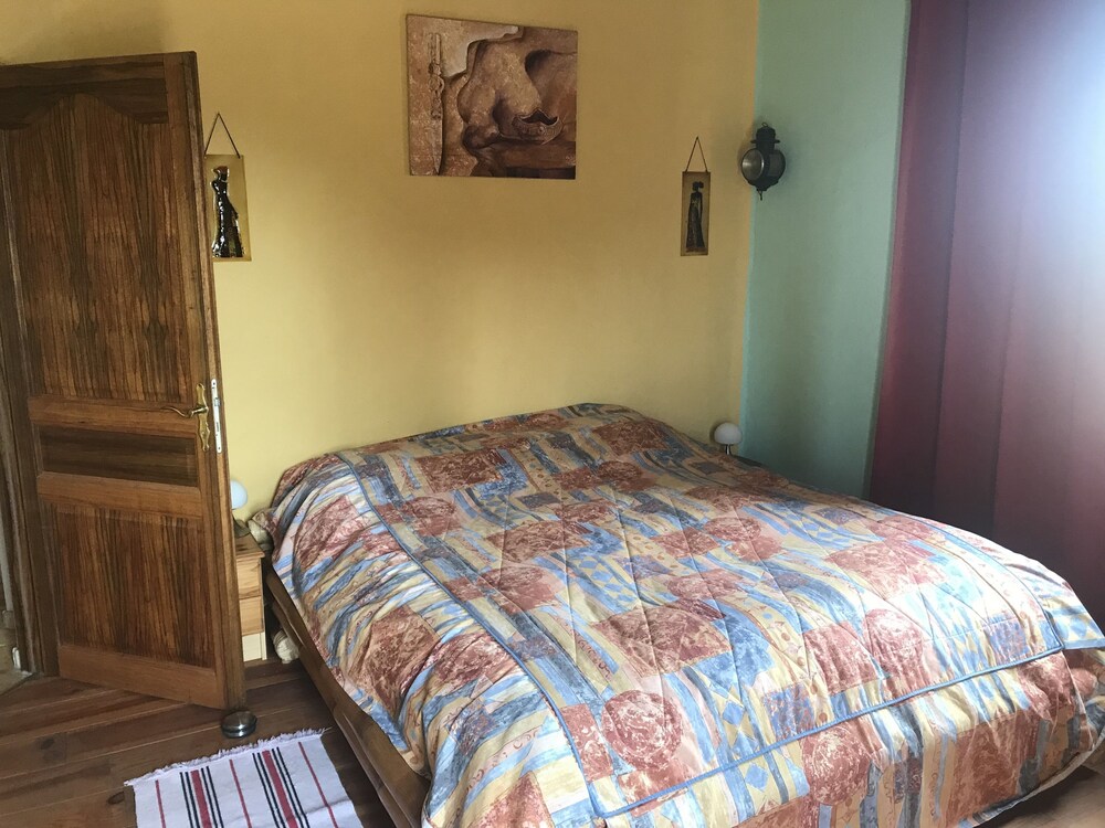 Stone house on 1500m2 near the Gorges de l'Ardèche and the Cèze ...