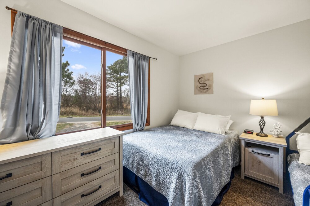 Fishhook Hideaway - Adorable AND Affordable! - Chincoteague | Vrbo