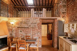 Apartamento | Edredons de pluma, camas com colchões pillow-top, berços grátis