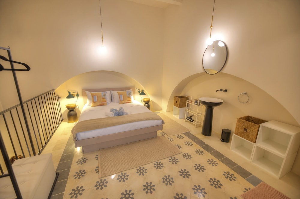 Chic Duplex Maisonette In Valletta Centre-ddem4 - Valletta