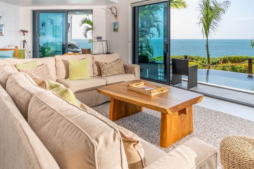 Villa Rae - Two Bedroom Resort, Sleeps 4 - Antigua and Barbuda