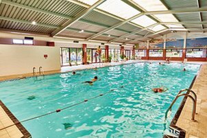Chalé | Piscina | Piscina interna
