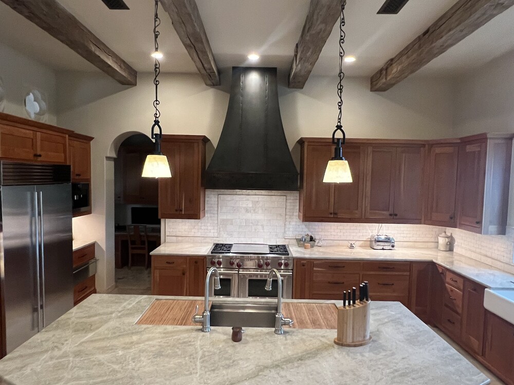 Quiet and private Italian Villa between Dripping Springs and Austin ...