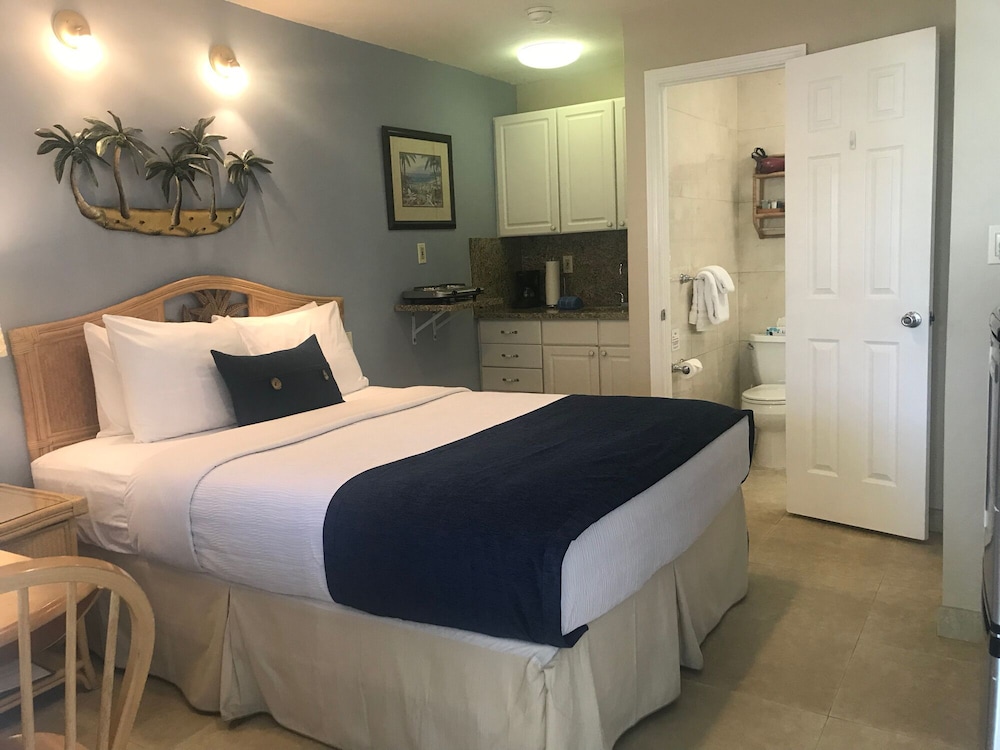 Prime Location Great Price - Pompano Beach, FL