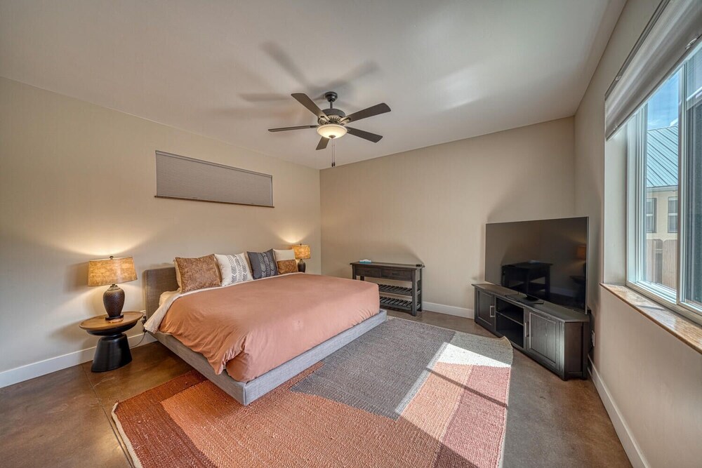 Beautiful New Townhome In Downtown Salida - Salida, CO