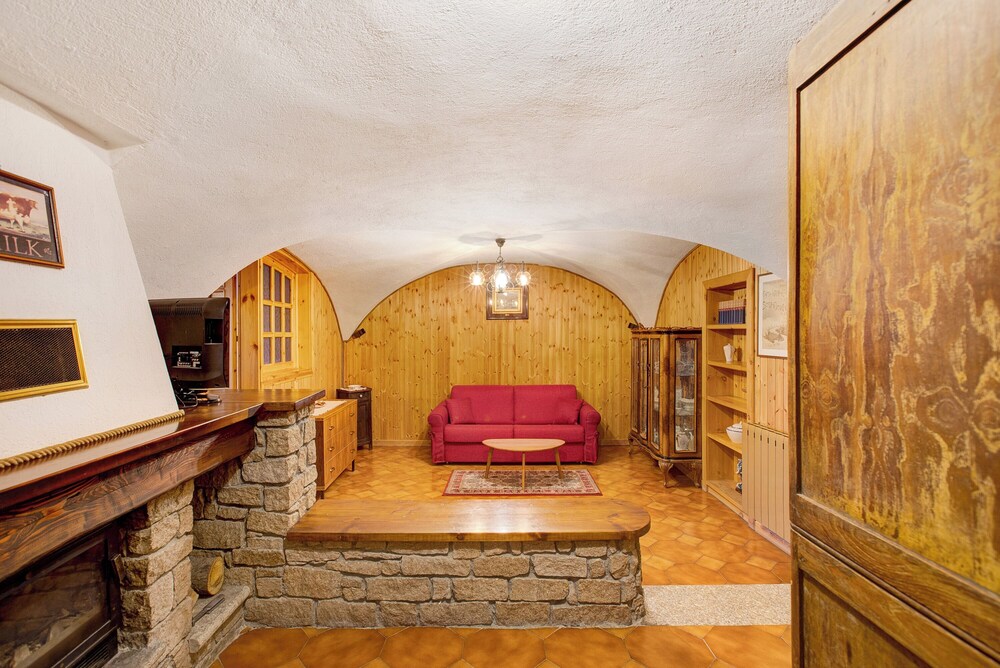 Apartment "Caratteristico E Accogliente" With Mountain View - Pila