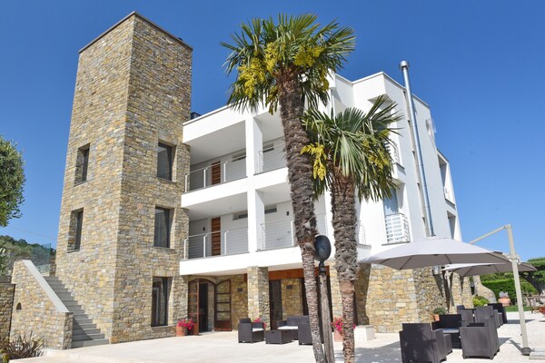 Torre Difyos - Campania