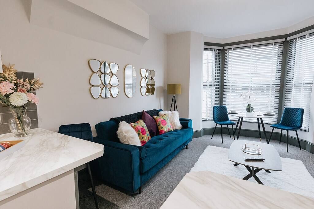 Luxury Apartment Close To The Beach - Llandudno