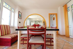 Casa, 3 quartos, fumadores, varanda | Restaurantes