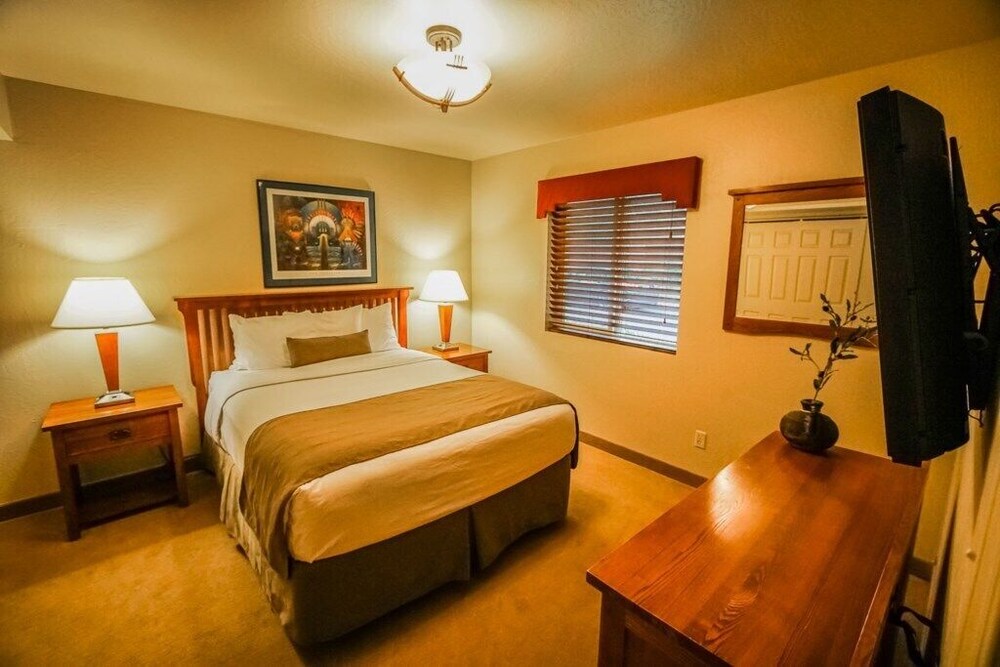 Capital Vacations The Villas of Sedona - Two Bedroom (7-Night) - Sedona ...
