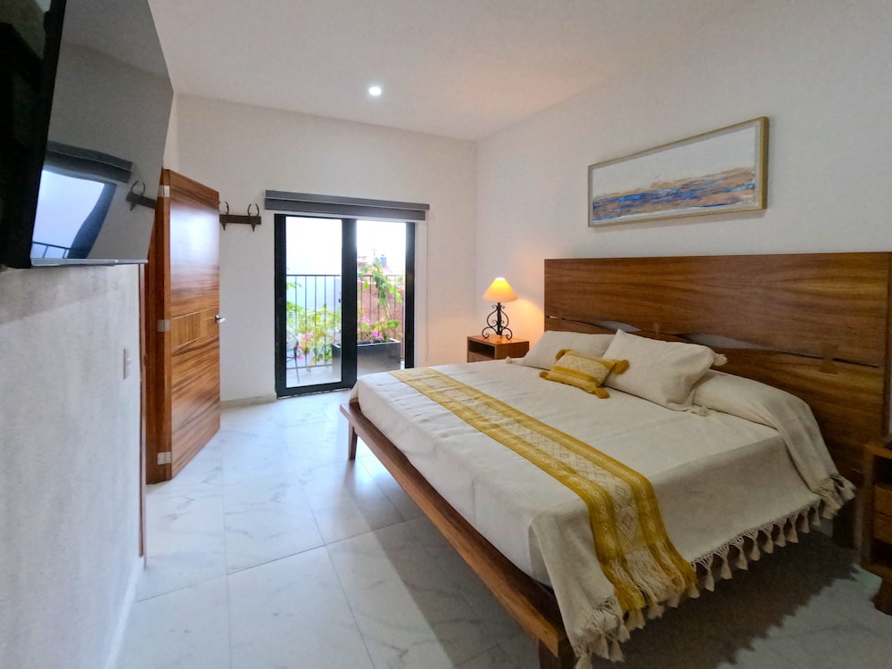 Puerto Vallarta, Bay View Apartment. 5 min from the Malecon. - Puerto ...