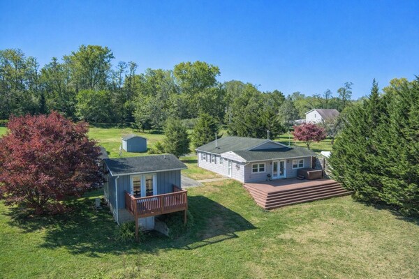New River 3br - Fishing, Kayaking, Hot Tub, Vt Game Weekends - Pembroke, VA