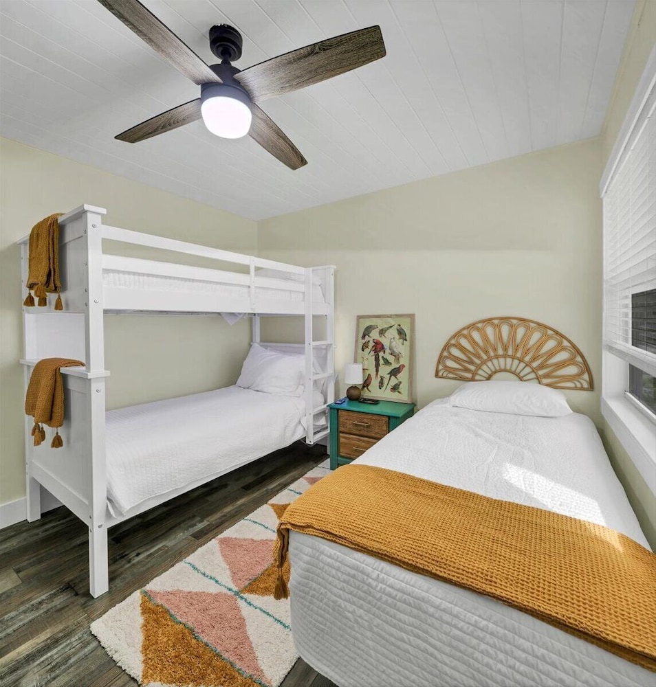Serene 2br: Free Wi-fi In Dt, Safety Harbor - Dunedin, FL