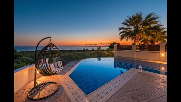 Frido Luxury Villa - 600 Sqm - Zakinthos