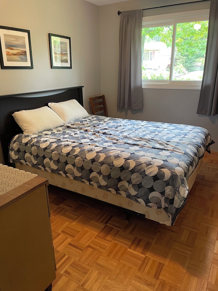 Fabulous 4 Season Cottage For Rent - Ontario