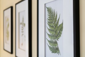 Quarto Duplo Deluxe | Roupa de alta qualidade, com decoração personalizada 