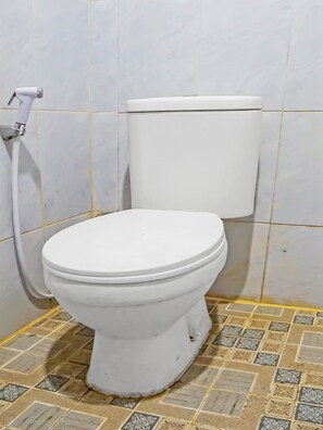 Um polibã, toalhas fornecidas 