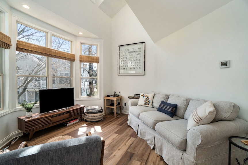 Two Story Hv Condo With Water Views - Manistee, MI