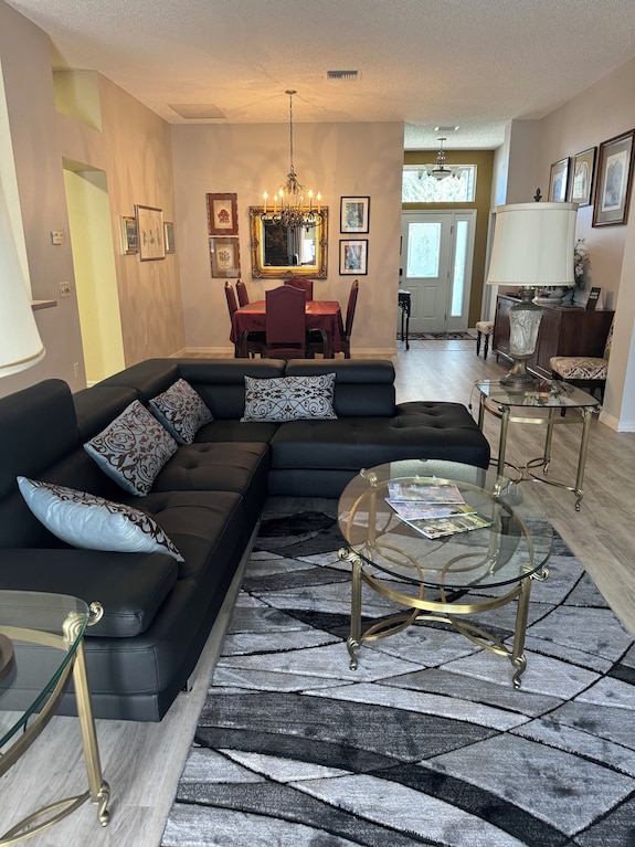 Luxurious Home In The Villages: 3 Br/3 Ba Just Updated - The Villages, FL