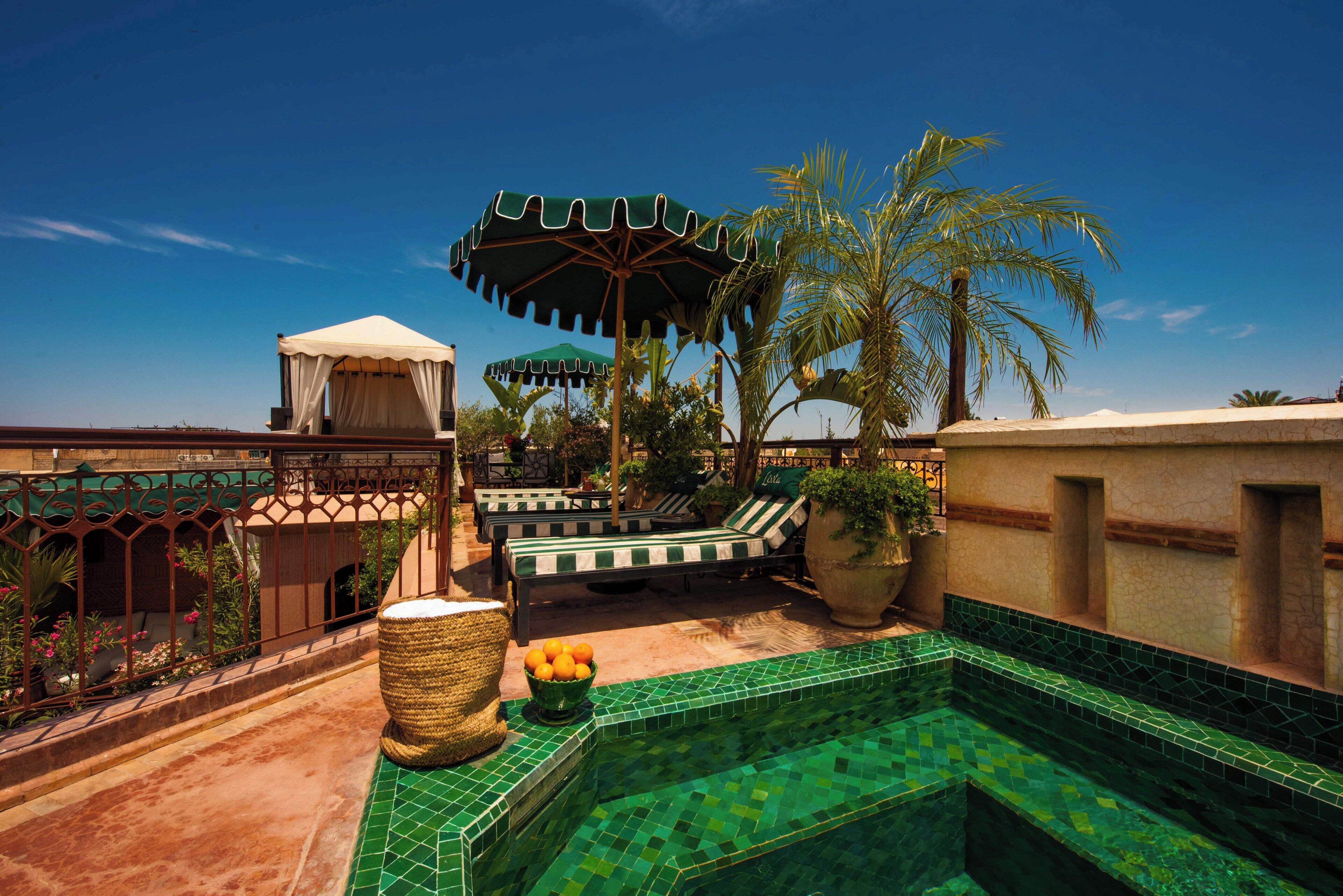 Piscina exterior, toldos gratuitos, espreguiçadeiras 