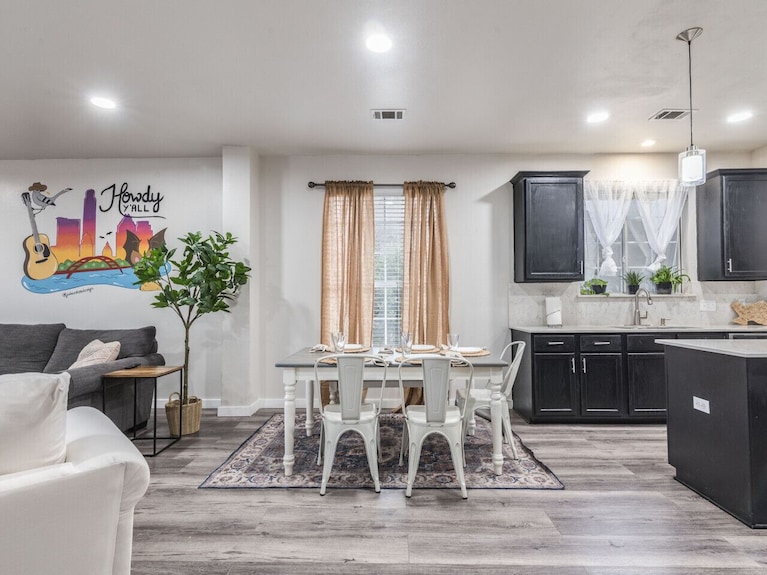 Northatx Urban Oasis Pool 5br 2ba Game Room Office - Pflugerville, TX