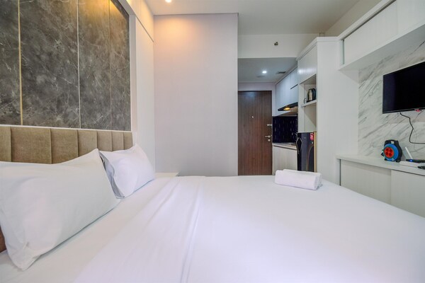 Best Deal And Comfortable Studio At Transpark Cibubur Apartment Near Mall - West Java