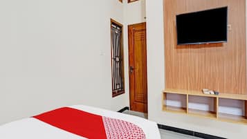 Quarto Twin Deluxe | Secretária, roupa de cama fornecida