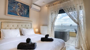 Suite-Estúdio Deluxe | 1 quarto, com decoração personalizada