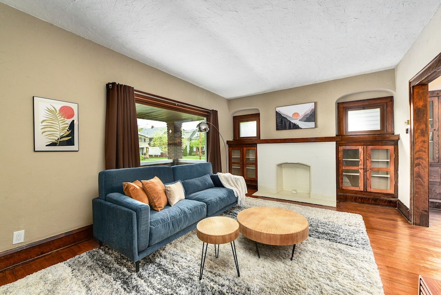 Bohemian Retreat ~ 15 Min To Downtown~ 8 Min To Cleveland Clinic - Cleveland