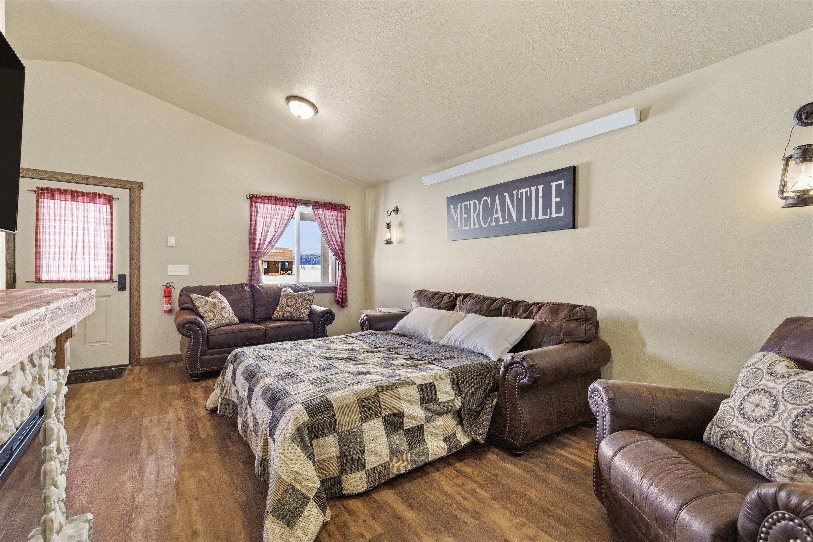 2br Family Cabin Near Yellowstone - Island Park