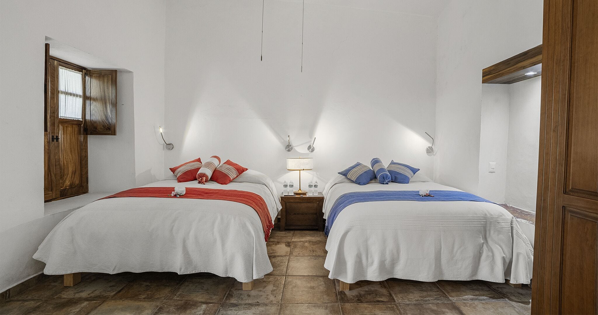 Quarto Duplo Deluxe, 1 quarto, não fumadores, vista para o jardim | Lençóis italianos Frette, roupa de alta qualidade, edredões de penas 