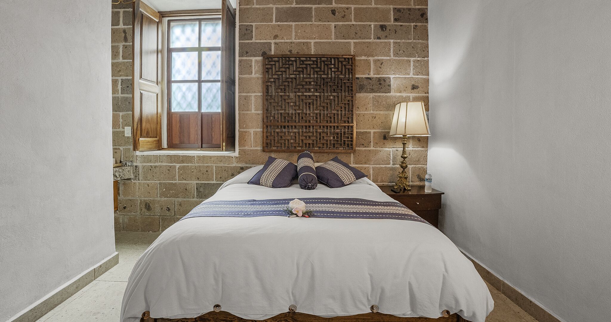 Quarto Júnior, 1 quarto, não fumadores, vista para o jardim | Lençóis italianos Frette, roupa de alta qualidade, edredões de penas 