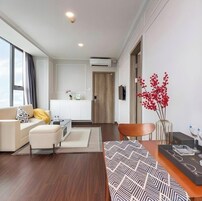 Apartamento Superior, 1 cama queen-size, kitchenette, Vista para a cidade | Cofre no quarto, secretária 