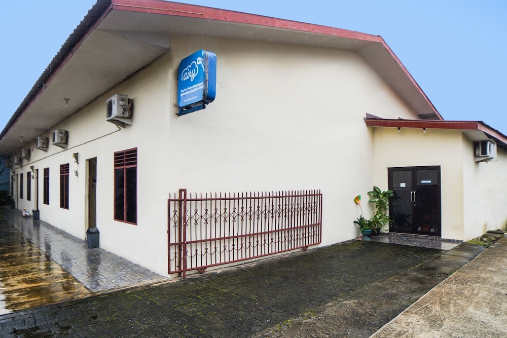 Oyo 92076 Sky Residence Cengkeh - Medan