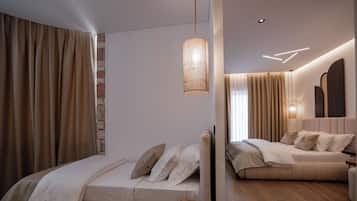 Quarto triplo standard | Wi-Fi de cortesia, roupa de cama